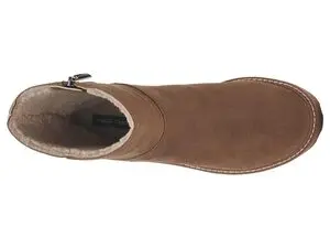 Vince Camuto Telvanni Boots