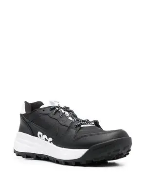 Nike Low-top Sneakers