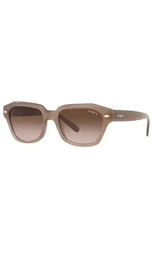 VOGUE EYEWEAR X Hailey Bieber Square Sunglasses In Beige
