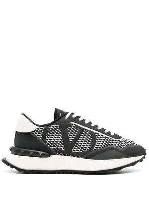 Valentino Garavani Netrunner Low-top Sneakers - Black