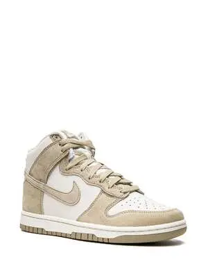 Nike Dunk Hi Retro Prm Sneakers