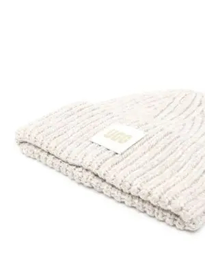 UGG Logo-patch Ribbed-knit Beanie - Grey