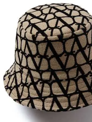 Valentino Garavani Toile Iconographe Bucket Hat