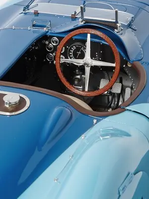 AMALGAM COLLECTION Bugatti Type 57g Tank 1:8 Model Car