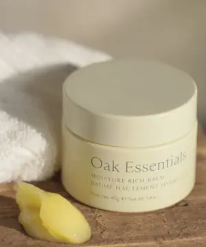 oak essentials - Conditioning Lip Balm