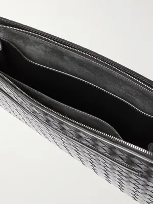 Bottega Veneta Avenue B. Intreciatto Leather Pouch - Black