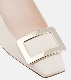 ROGER VIVIER Belle Vivier Patent Leather Pumps - Beige