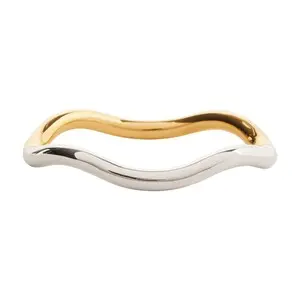 Charlotte Chesnais Charlotte Chesnais Wave Bangle Gold Silver
