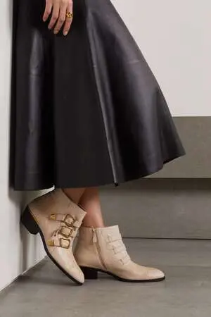 Chloé Chloé Susanna Studded Leather Ankle Boots Off-white