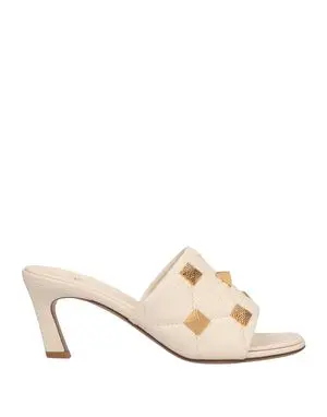 Valentino Garavani VALENTINO GARAVANI Studded Leather Mules Ivory