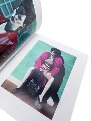 PHAIDON PRESS Steven Klein Mark Holborn