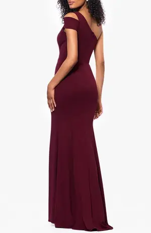 Betsy & Adam One-shoulder Scuba Crepe Gown - Burgundy