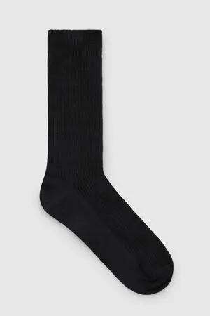 Cos Ribbed Organic Cotton Blend Socks Black
