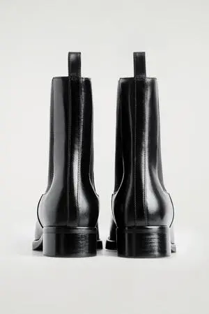 Cos Leather Chelsea Boots With Block Heel
