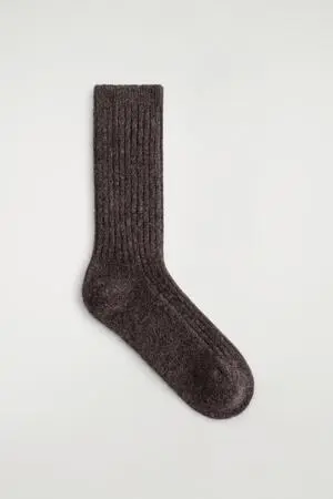 Cos Ribbed Cashmere Socks Brown