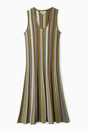 Cos Knitted Midi Dress - Blue | Editorialist