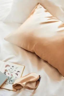 Slip Silk Pillowcase Gold