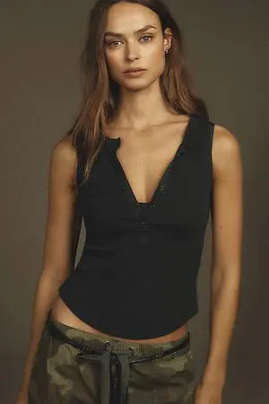 PILCRO Pilcro Sleeveless Ribbed Henley Top Black