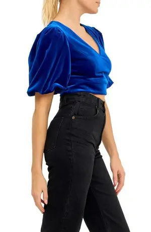 Endless Rose Puff Sleeve Velvet Crop Top