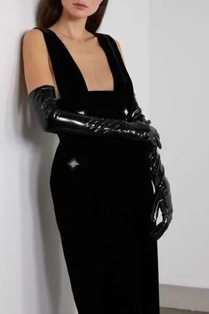 Gucci Embellished Patent-leather Gloves