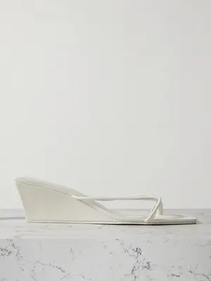 ST. AGNI Leather Wedge Sandals