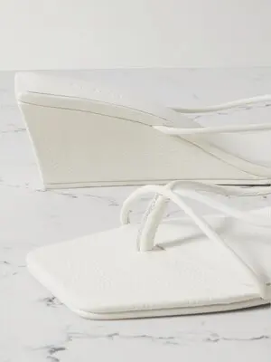 ST. AGNI Leather Wedge Sandals