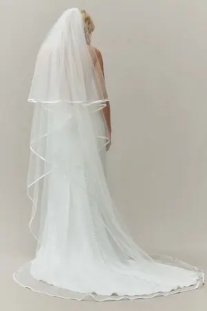 OFRENDA Kepler Chapel Veil
