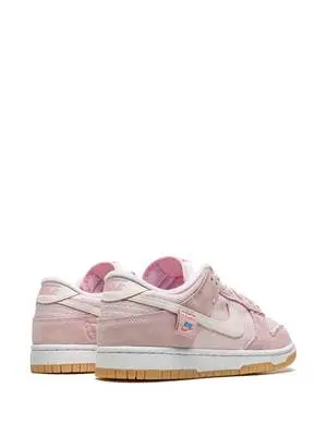 Nike Dunk Low Se Teddy Bear Sneakers
