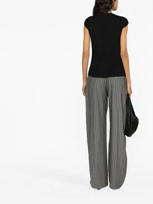 Stella McCartney Ring-hardware Cold-shoulder T-shirt - Black