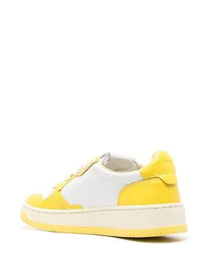 AUTRY Medalist Low Sneakers - White