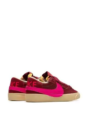 Nike Blazer Low 77 Jumbo Burgundy/hot Pink Sneakers - Red