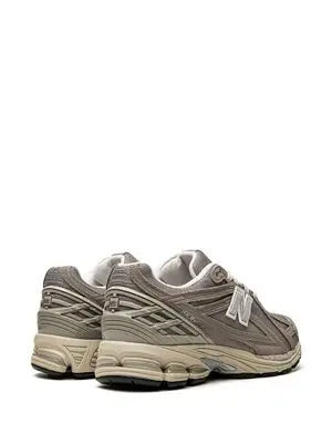 NEW BALANCE 1906r Sneakers