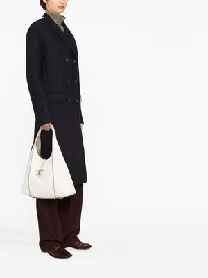 TOD'S Timeless Logo-plaque Shoulder Bag