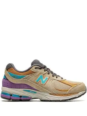 NEW BALANCE 2002r Sneakers - Neutrals