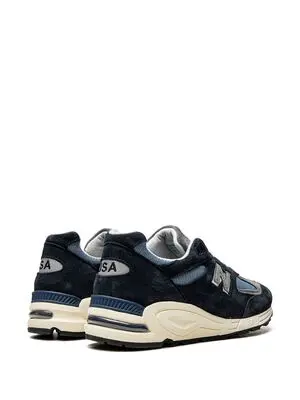 NEW BALANCE 990v2 Sneakers - Blue