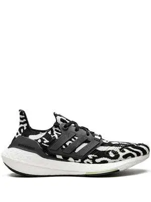 Adidas Ultraboost 22 Zebra Sneakers