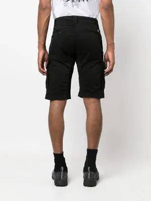C.P. COMPANY Mid-rise Cargo Shorts - Black