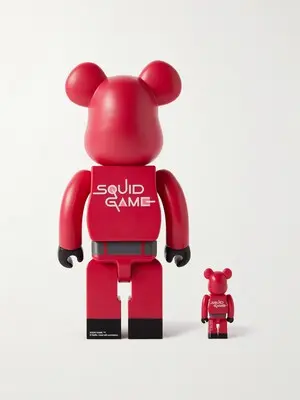 BE@RBRICK Squid Game Guard △ 100% 400% Printed Pvc Figurine Set
