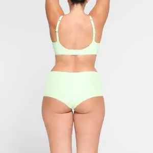 SKIMS Scoop Bralette | Light Neutral