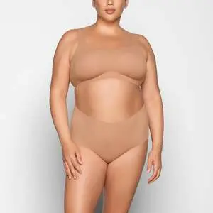 SKIMS Scoop Bralette | Light Neutral | M Dd Ochre