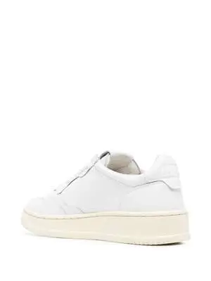 AUTRY Logo-patch Sneakers - White