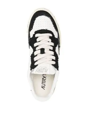 AUTRY Logo-detail Low-top Sneakers