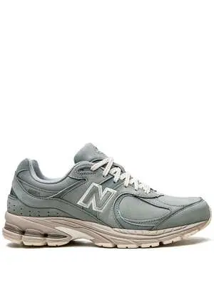 NEW BALANCE 2002r Kith Sneakers - Grey