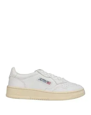 AUTRY Low-top Trainers In Goat Skin
