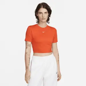 Nike Sportswear Essential Slim Cropped T-shirt Red