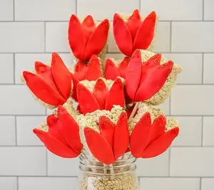 CREATIVE CRISPIES CO. Creative Crispies 12-pc Valentine's Flower Bouq Uet Treats - One-color