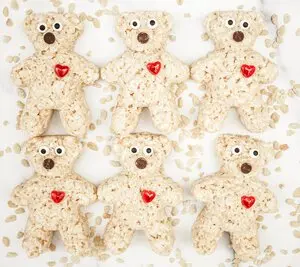 CREATIVE CRISPIES CO. Creative Crispies 6-piece Heart Bear Treats