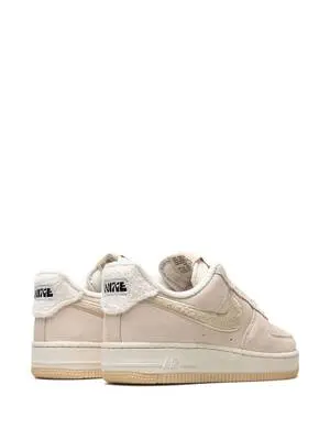 Nike Air Force 1 '07 Se Fleece Sneakers