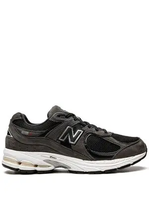 NEW BALANCE 2002 Sneakers