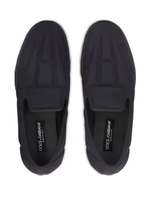 Dolce & Gabbana Quilted Slippers - Black